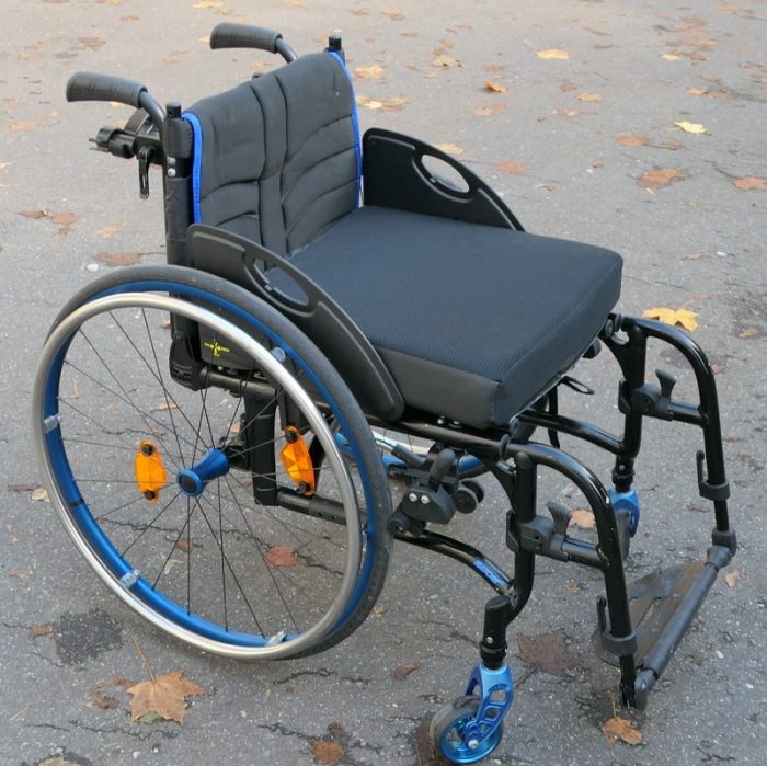 Quickie Neon - Second Hand Wheelchairs | RCB Mobility