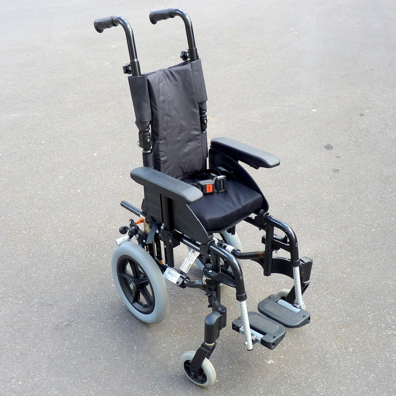 Invacare Action 3 Junior - Re-Cycle Mobility LTD | RCB Mobility