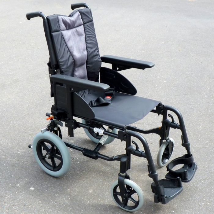 Invacare Action 2 NG - RCB Mobility | Re-Cycle Mobility