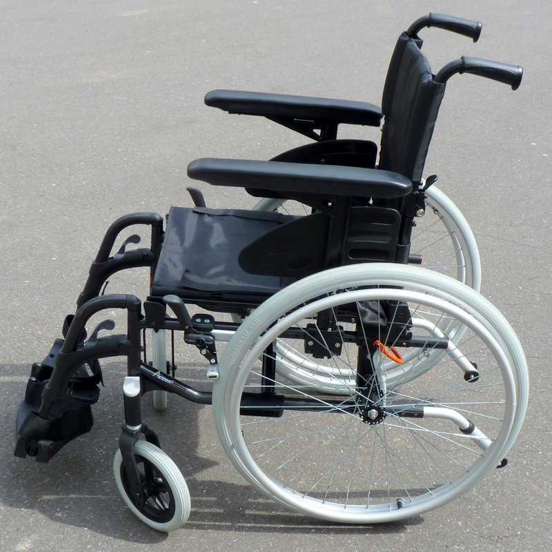 Invacare Action 2 NG - RCB Mobility | Re-Cycle Mobility